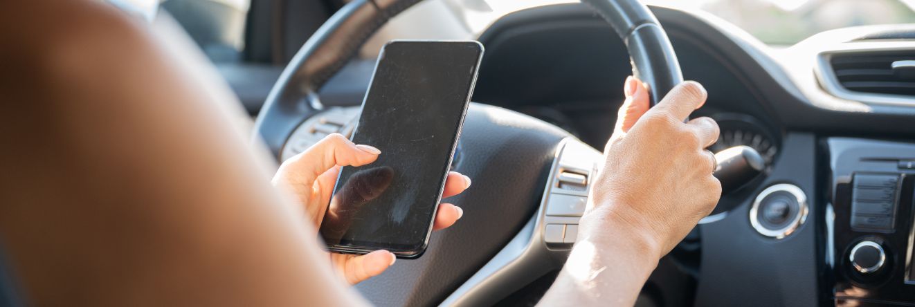 Michigan's New Distracted Driving Law is Now in Effect, Here's What to ...