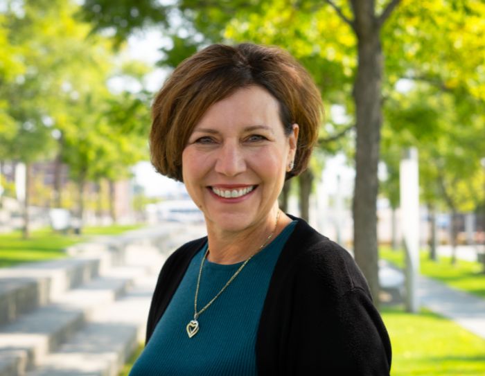 Cathy Agnello Bio - Detroit Regional Chamber
