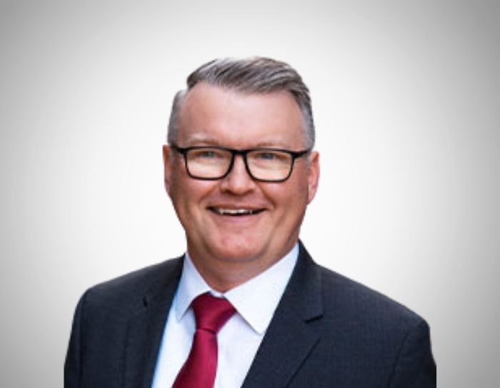 Matt McCauley Bio - Detroit Regional Chamber